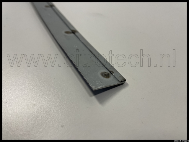 Bovenrand achterscherm DS rechts – CITROTECH
